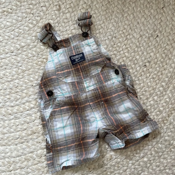 OshKosh B'gosh | One Pieces | Oshkosh Baby Boy Plaid Green White Overalls Shortalls | Poshmark